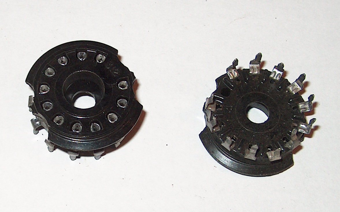 12 Pin Compactron Tube Socket, NOS Ampeg 6k11 PC MOUNT - Product Details